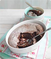 Sticky chocolate pudding | Sainsbury's